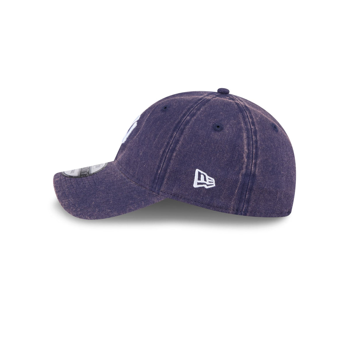 New York Yankees Snow Wash Seasonal Light Navy 9TWENTY Cloth Strap ...
